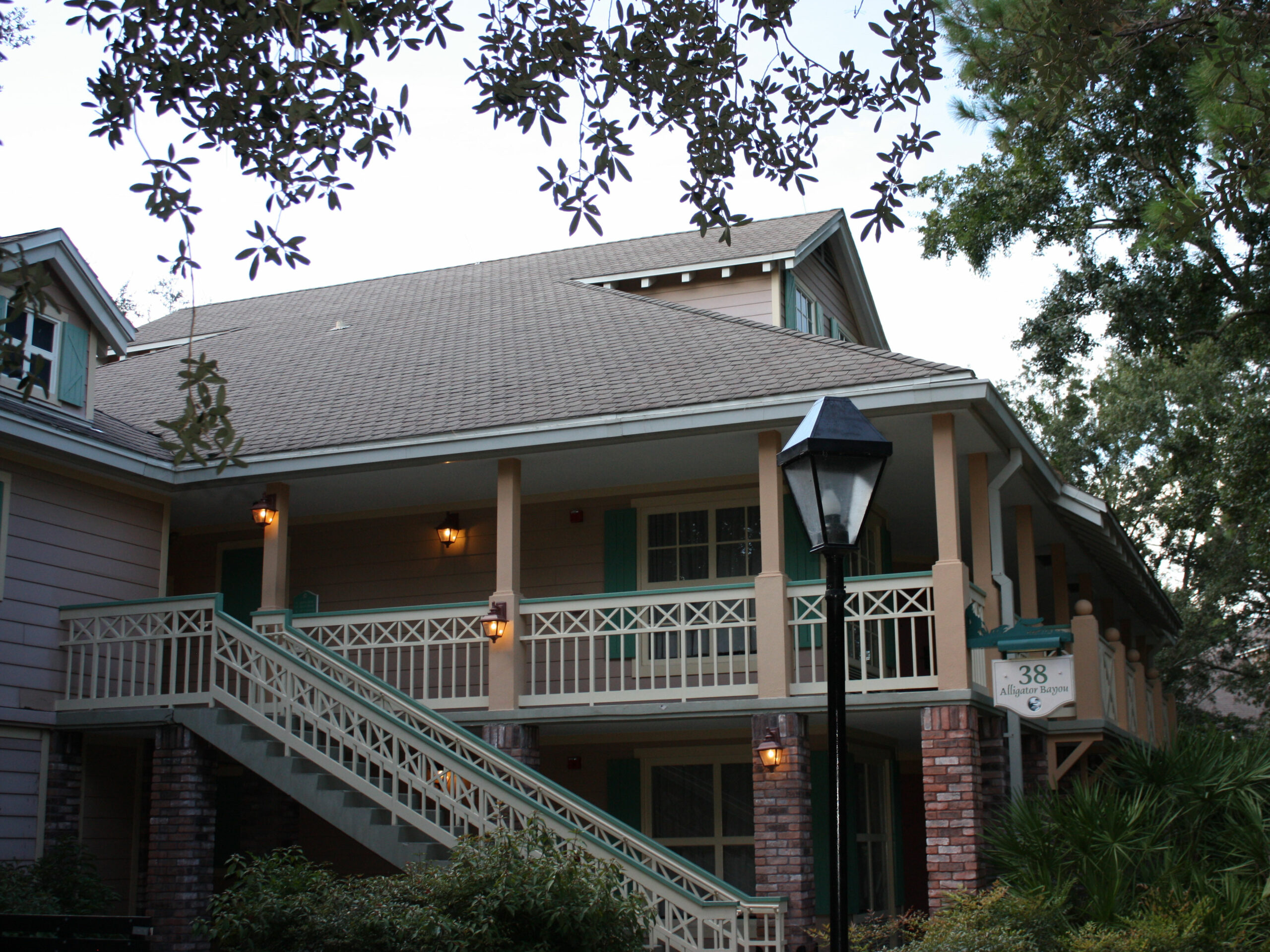 Disney's Port Orleans Riverside Resort Review - Travel Trail Sail
